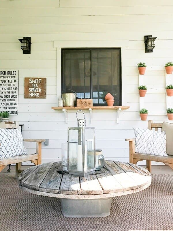Farmhouse Summer Porch Decor - Twelve On Main
